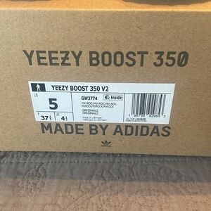 Yeezy | Shoes | Yeezy Boost 35 V2 | Poshmark